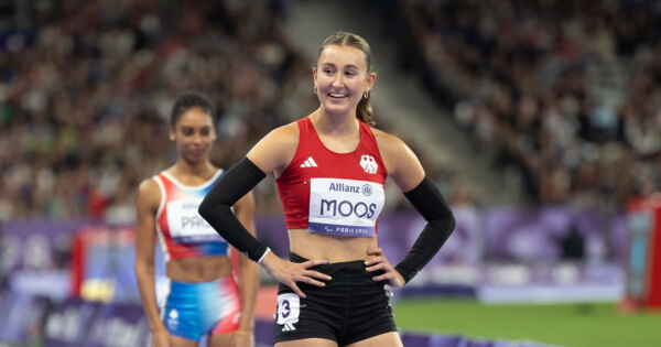 Starke 400 Meter: Dritte Bestleistung für Nele Moos - TSV Bayer 04 ...