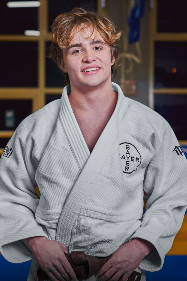 Bela Knoth - TSV Bayer 04 Leverkusen e.V.