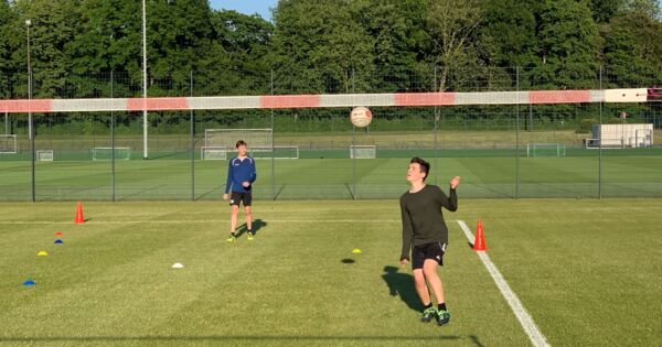 Probetraining Faustball - TSV Bayer 04 Leverkusen e.V.
